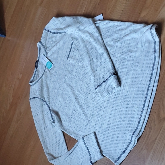 Pink Clover | Tops | Stitch Fix Pink Clover Melody Single Pocket ...